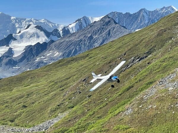 Glacier Hut | Blue Ice Aviation