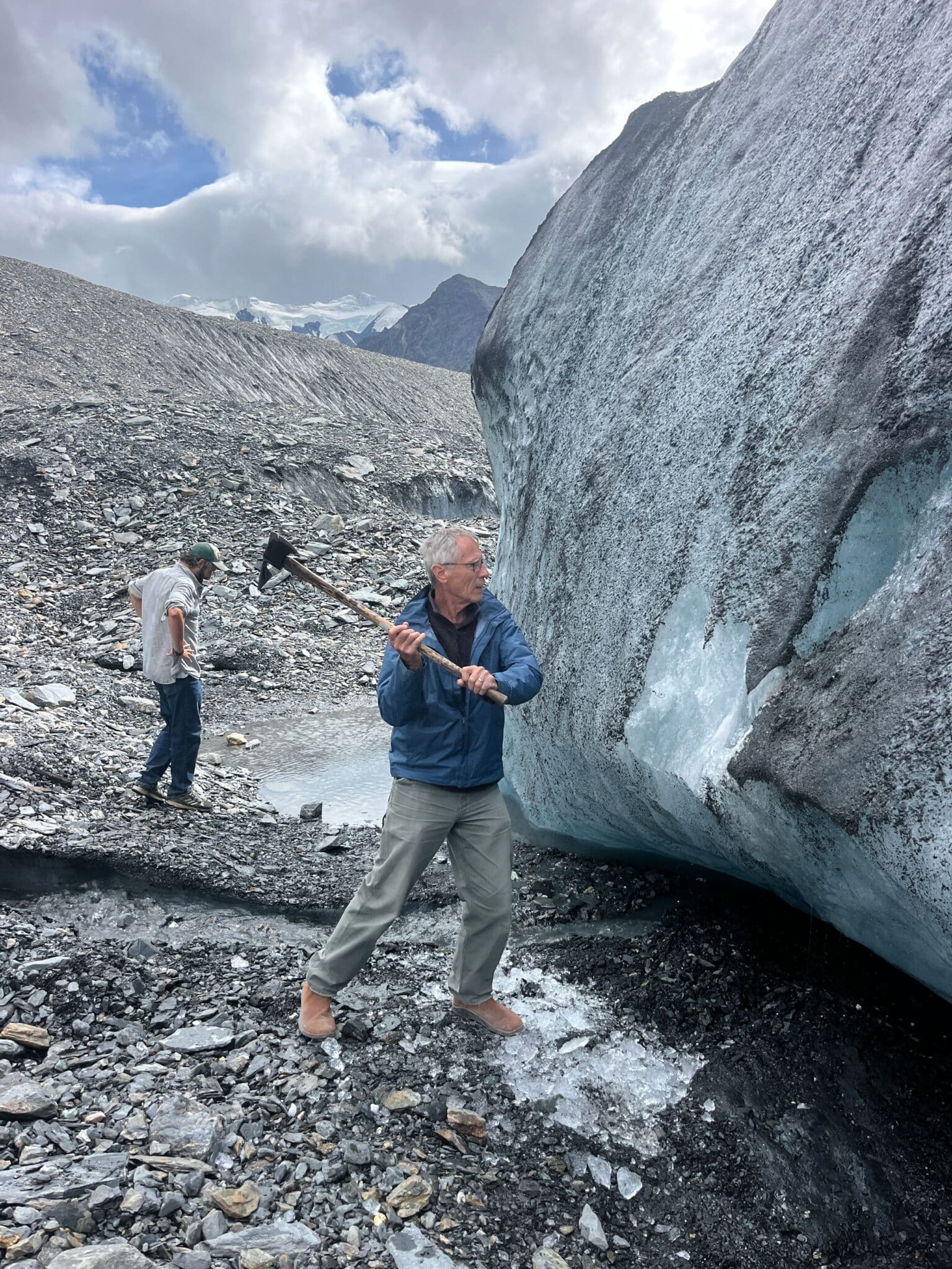 Glacier Hut | Blue Ice Aviation